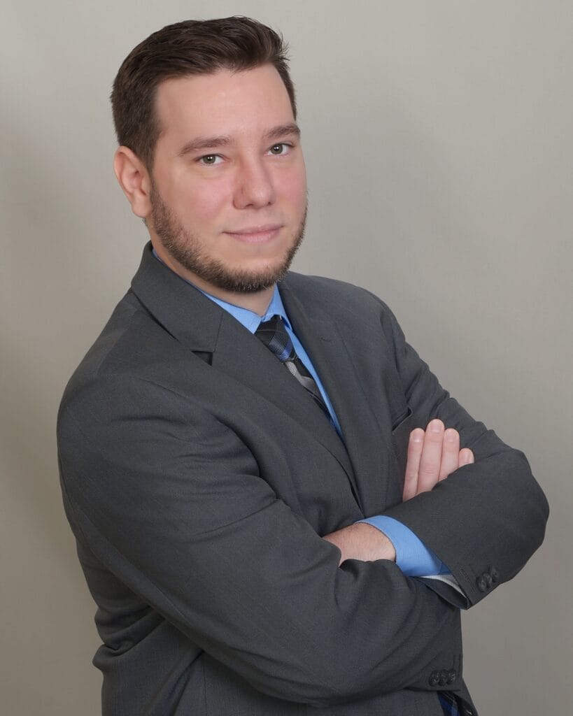 Jason Garzone - Robert DeFalco Realty
